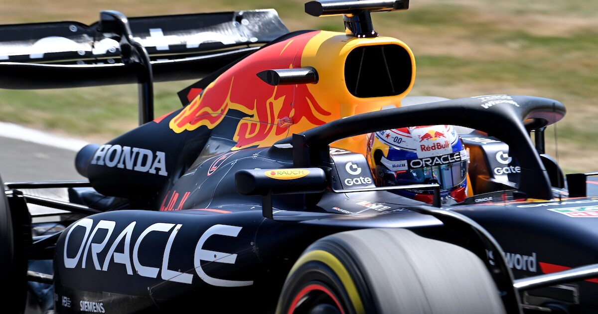 Max Verstappen kijkt ondanks P5 tegen pijnlijk gat aan in tweede ...