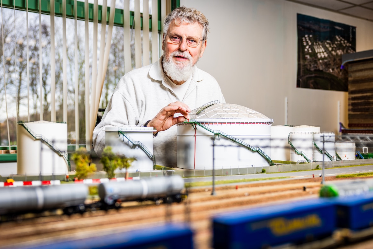Al bijna zestig jaar rijdt er geen tram meer over het eiland: Theo ...