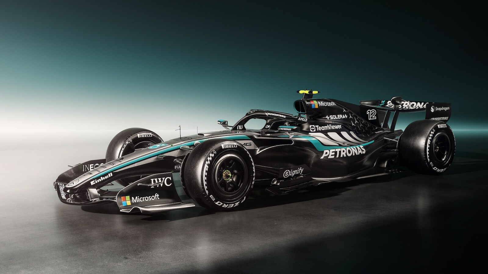 Mercedes deelt beelden van auto voor nieuwe F1-seizoen, McLaren slaat ...