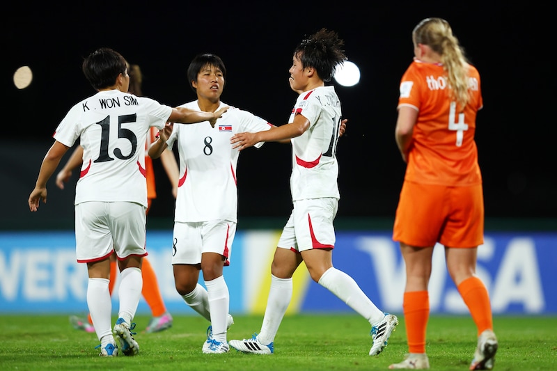 Oranje Onder 17 (v) verliest ook in finale van Noord-Korea: fouten in ...