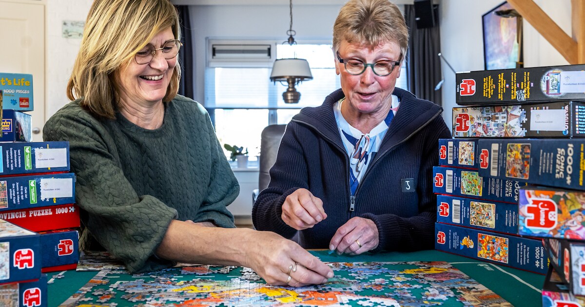Annie is gék op puzzelen en maakte er zelfs haar werk van: ze leent ...