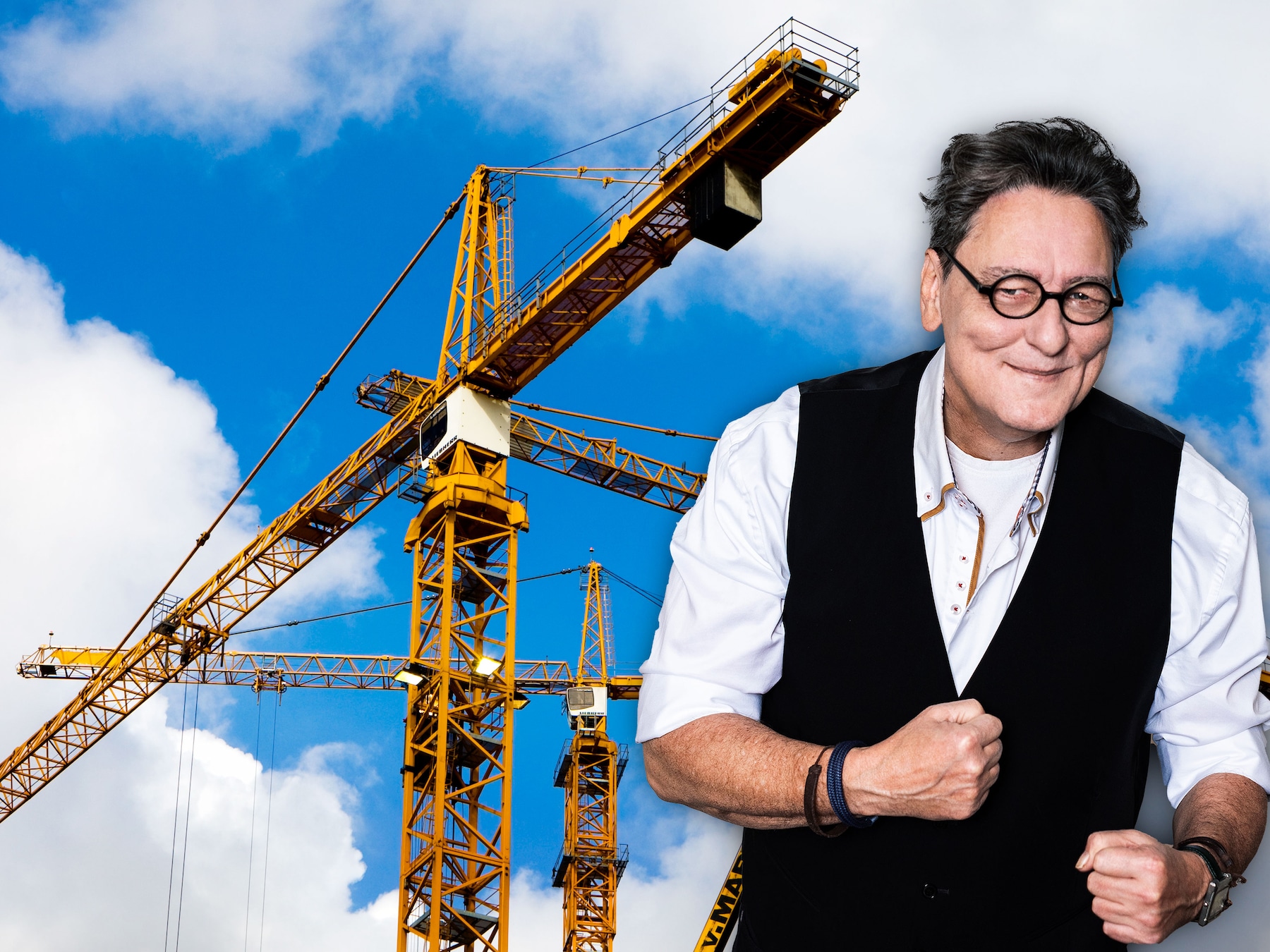 Volop bewolking in Dordrecht in de nacht | Dordrecht | AD.nl