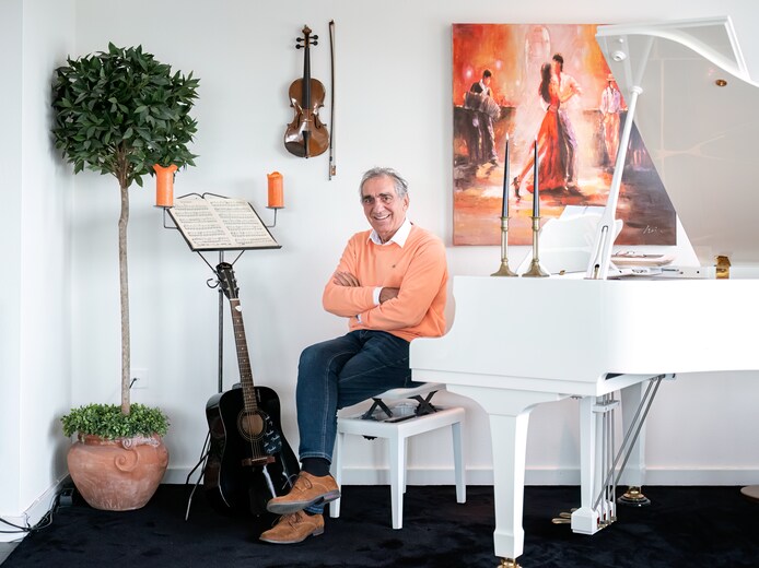 Vijftig jaar in het vak, zo doof als een kwartel en toch componeerde ...