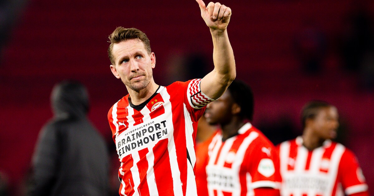 PSV herpakt zich na recordnederlaag met benauwde zege tegen Heerenveen: ‘Deze drie punten zijn ...