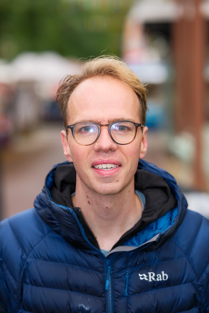 Wat is het belang van de Kinderboekenweek, nu er steeds meer digitaal ...