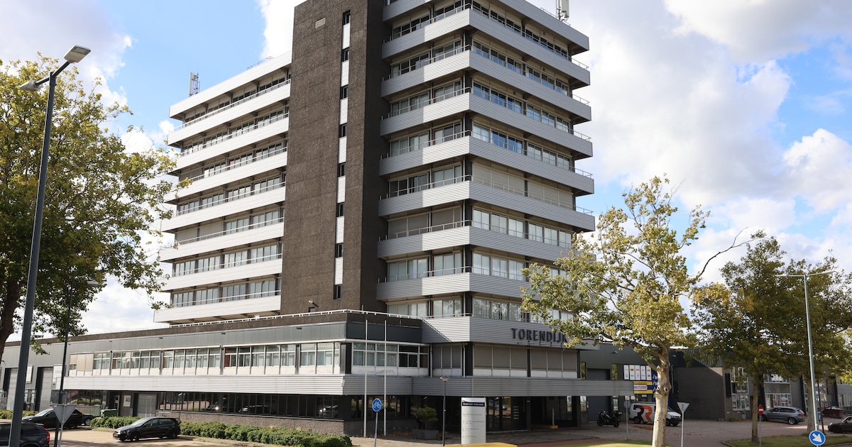 Schiedam vindt in gebouw aan de ‘s-Gravelandseweg plek voor azc ...