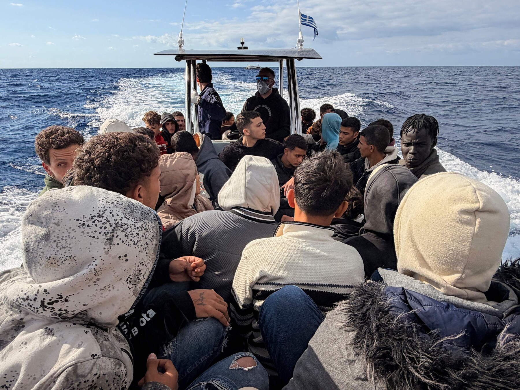 Hitlers ‘verschrikkelijk slecht geschreven’ Mein Kampf honderd jaar ...