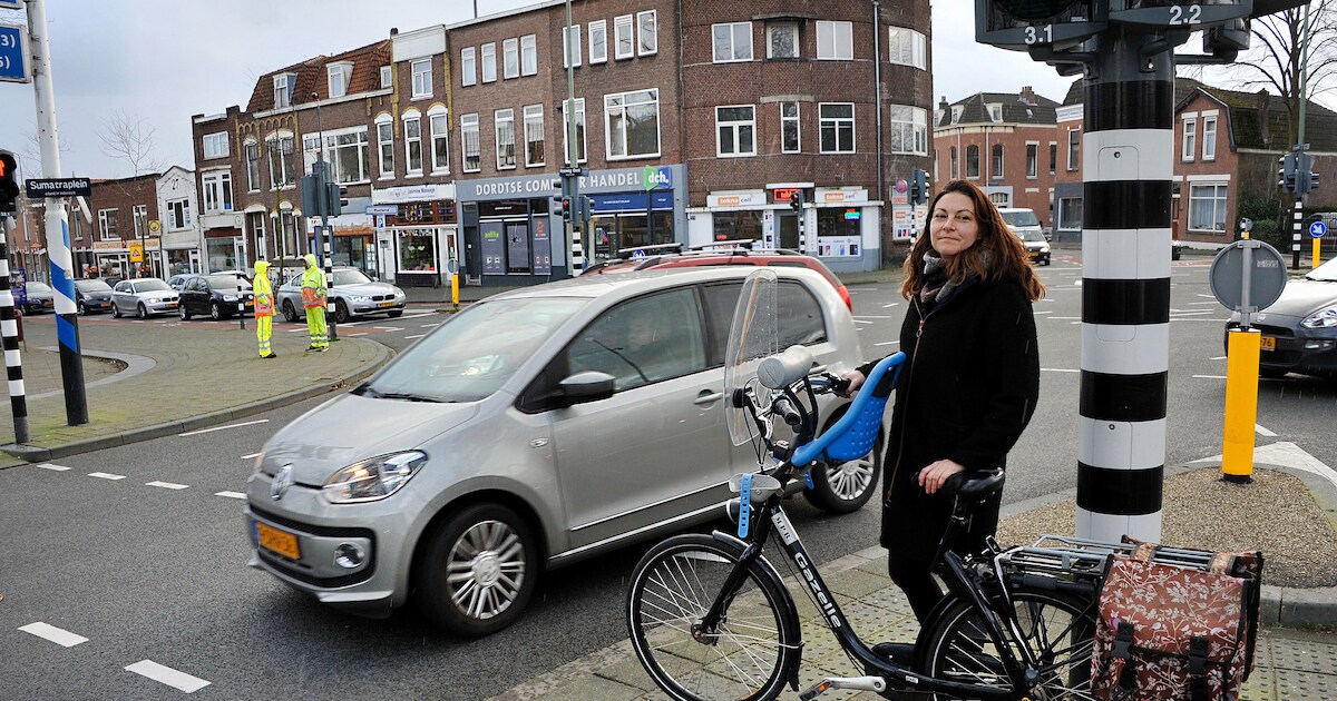 Het zoontje van Lara werd geschept door een haastige automobilist: ‘Ik ...