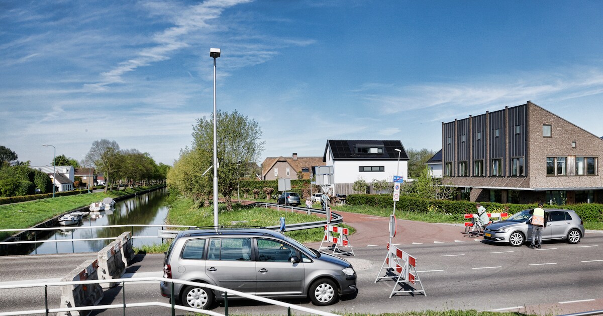 Geen oplossing in zicht voor verkeerschaos De Meern door gesloten ...