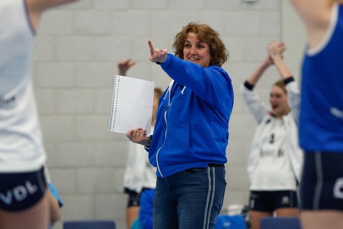 Nieuw trainerstrio bij Sliedrecht Sport: Frank Vlot schuift door ...