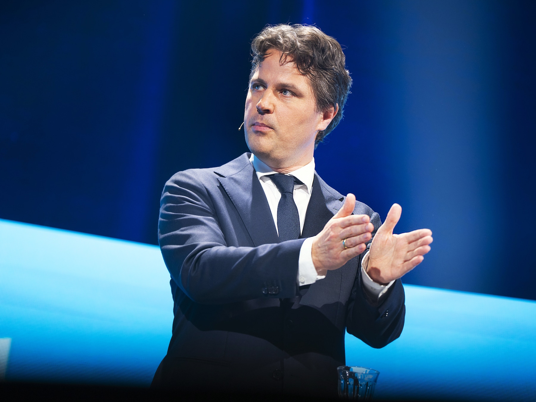 Oppositie voert de druk op: weer een plan om Palestijnse kinderen in ...