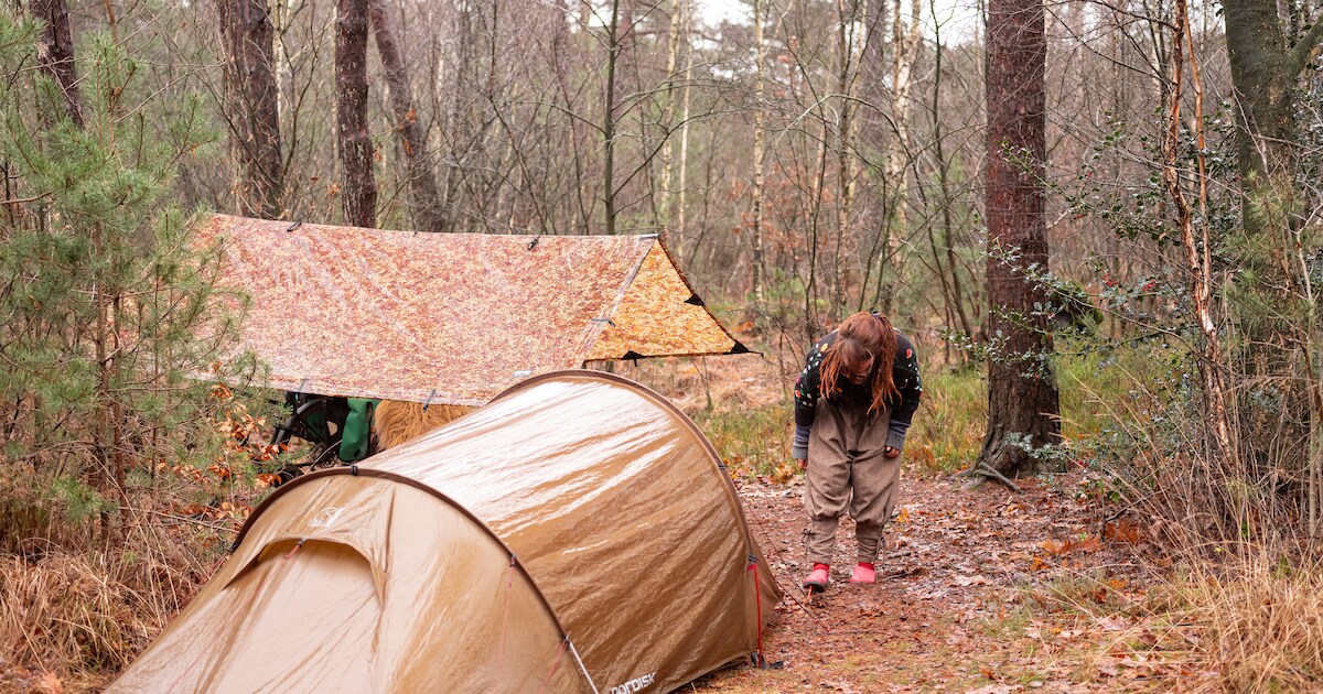 Mag je zomaar in een tent leven? | Regio | AD.nl