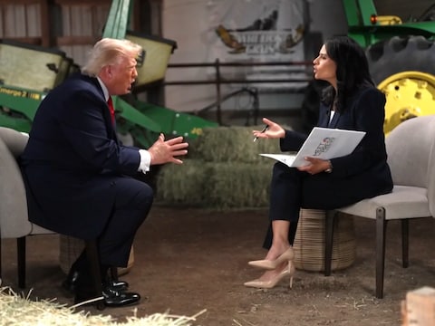 Trump clasht met journaliste en stormt studio uit tijdens interview ...