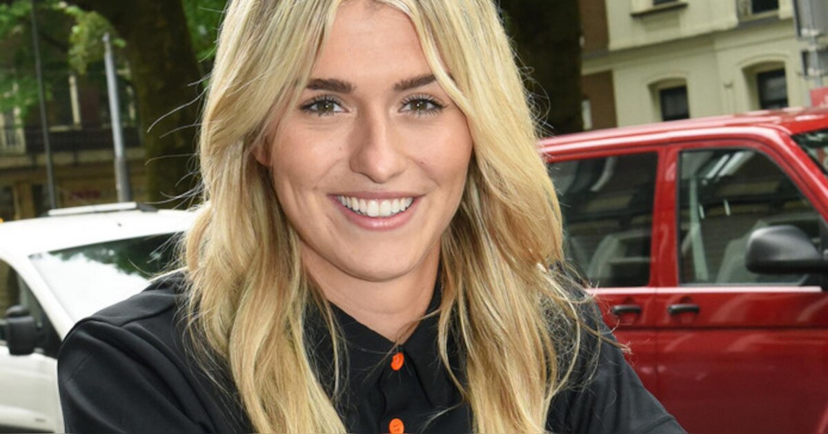 Jesslynn is Estavana's grootste fan, Nicolette zwemt met zeemeermin ...