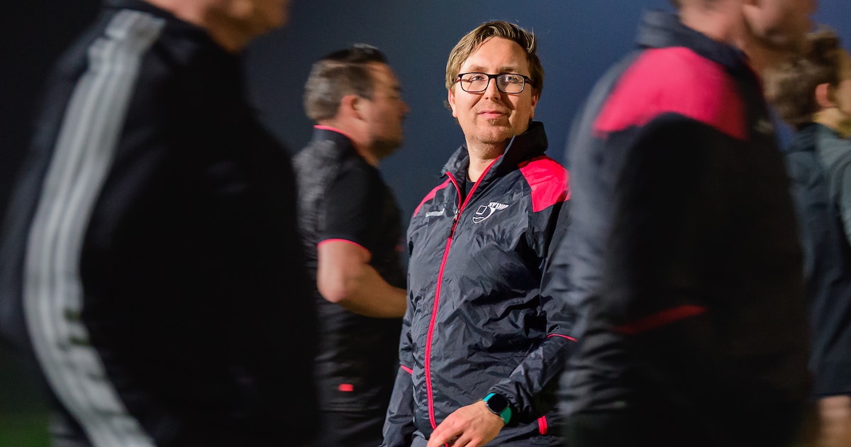 Voorzitter Jesse Knetsch trots op 100-jarige scheidsrechtersvereniging ...
