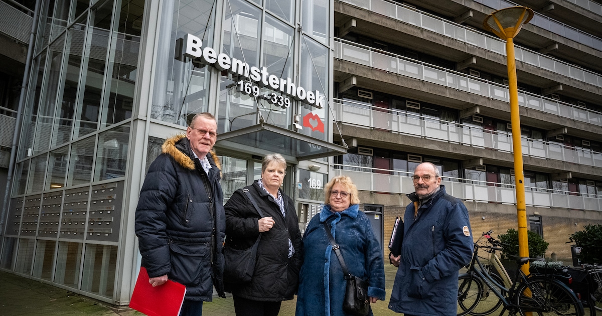 Bewoners zijn vocht, tocht en kou in flat zat: ‘We krijgen geen ...