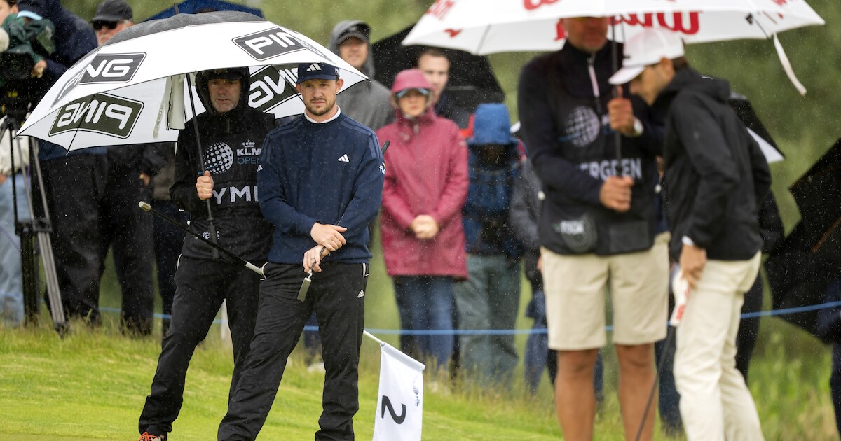 Hondenweer teistert golfers tijdens het KLM Open: ‘Superchill’, zegt ...