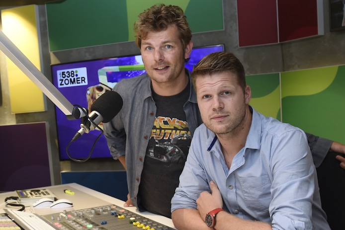 Coen Swijnenberg en Sander Lantinga in gesprek met nieuwe radiozender JOE | Show | AD.nl