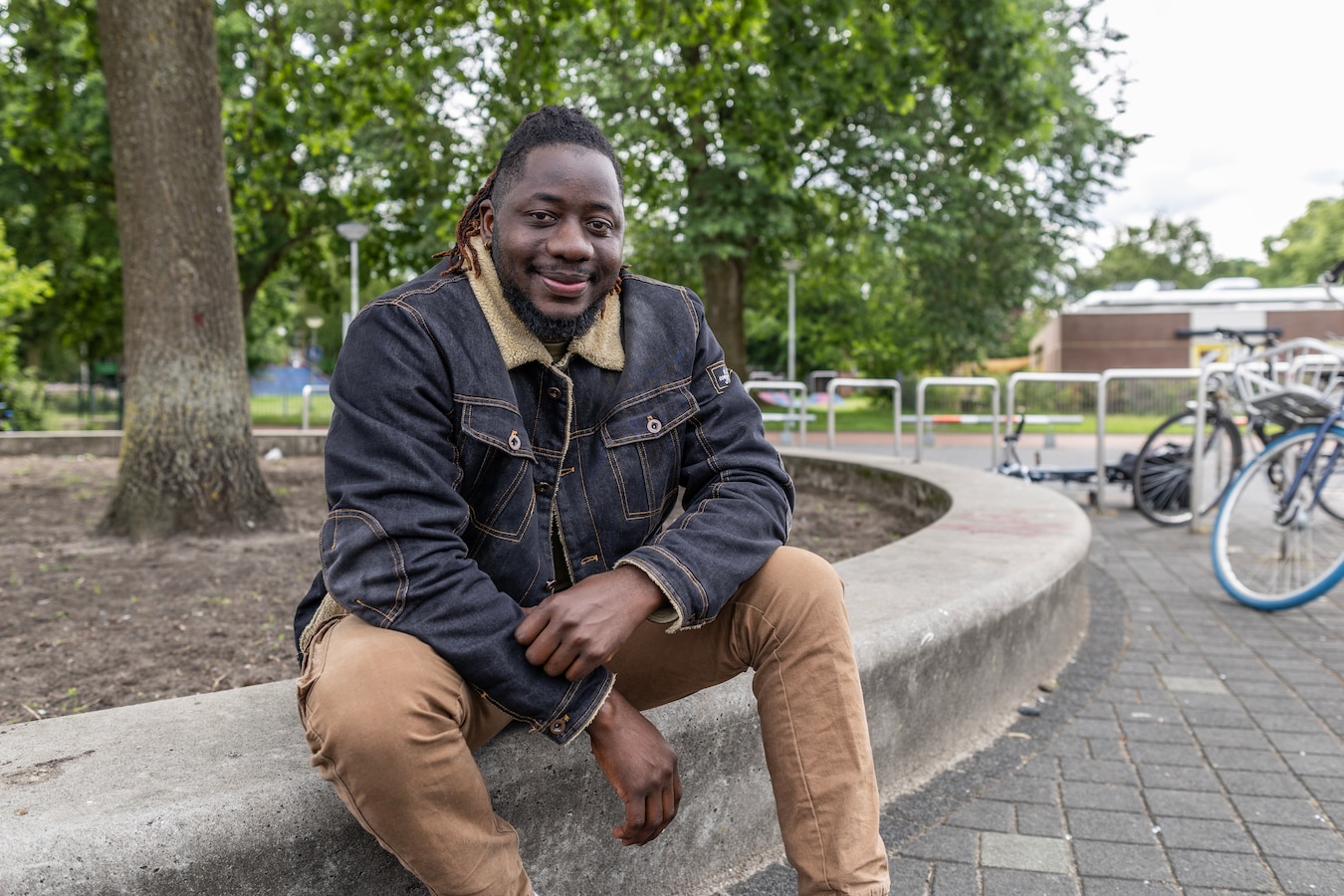 Trevor (32) neemt graag het heft in handen, maar ontkomt niet aan trage ...