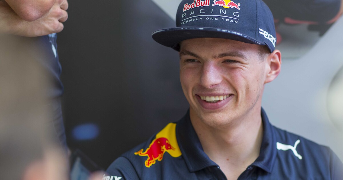 Max kan lekker racen door zijn eigen woonwijk | Formule 1 | AD.nl