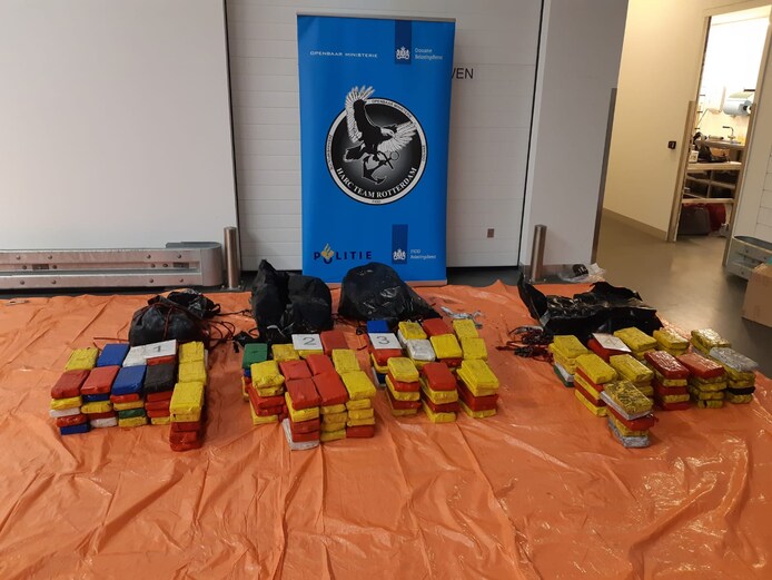 Tegenhouden drugssmokkel in de Rotterdamse haven is ‘vrijwel een ...