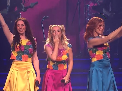 K3 Originals emotioneel bij slotconcert, boegeroep na opmerking van ...