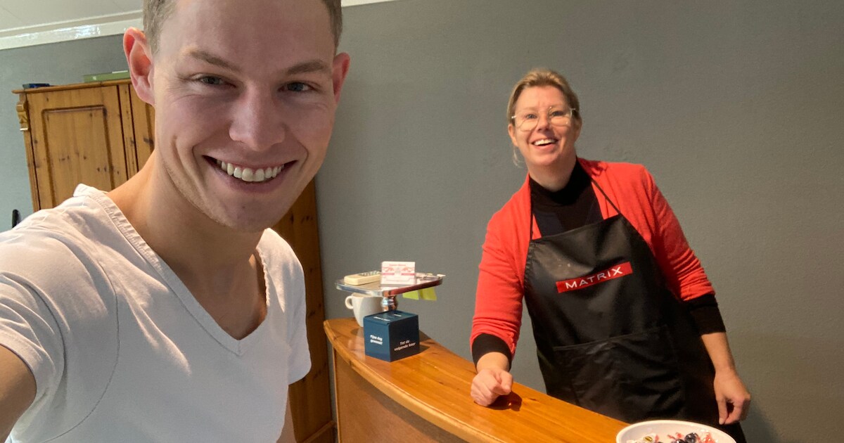 Emotionele dag: na 24 jaar knipt Mariska haar laatste klant, omdat de ...