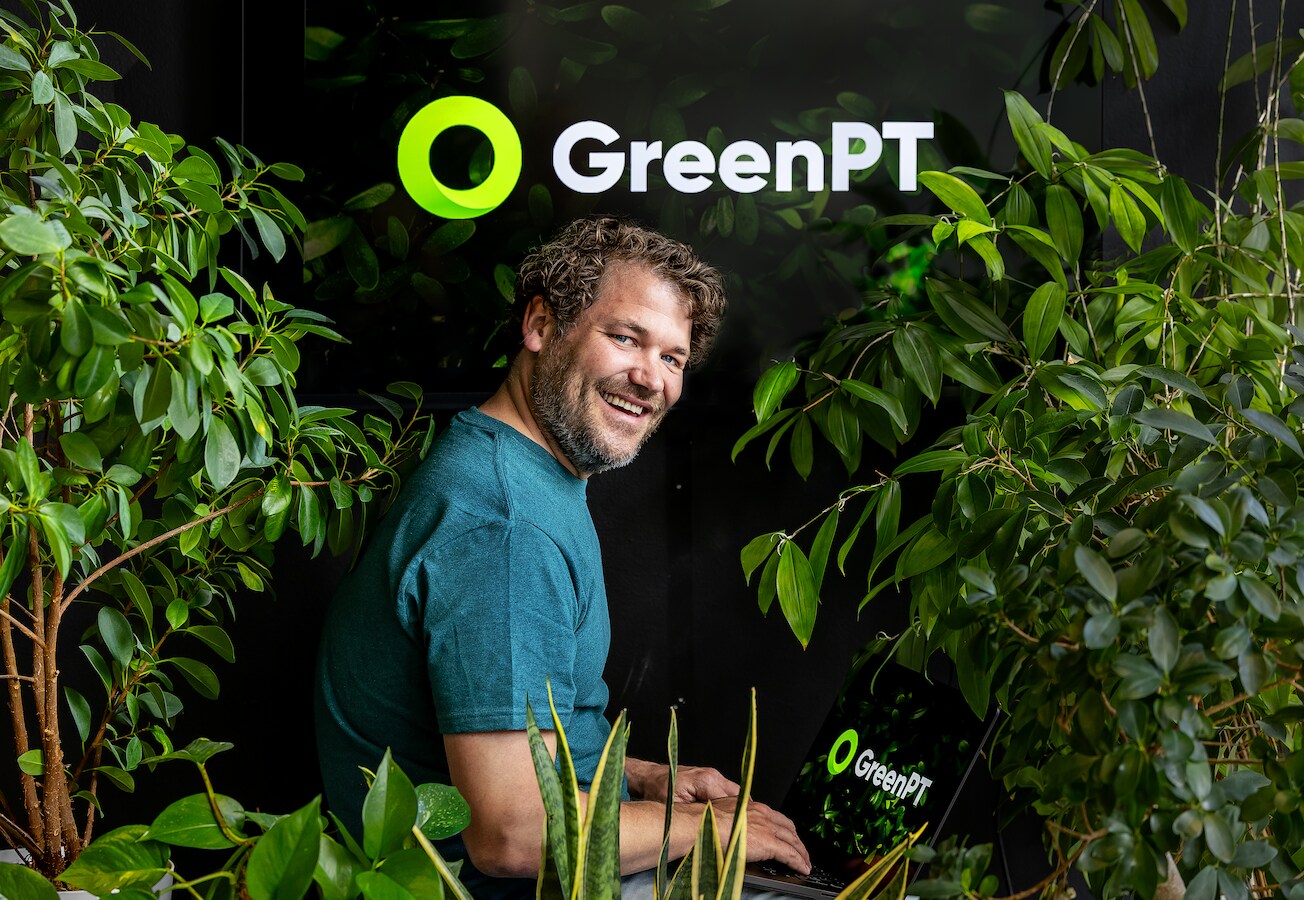 Robert (38) bedacht Nederlands alternatief voor ChatGPT: ‘Geen data ...