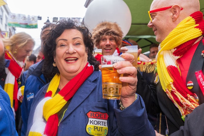Bier, ballonnen en ‘boerin’ Caroline van der Plas in Den Bosch ...