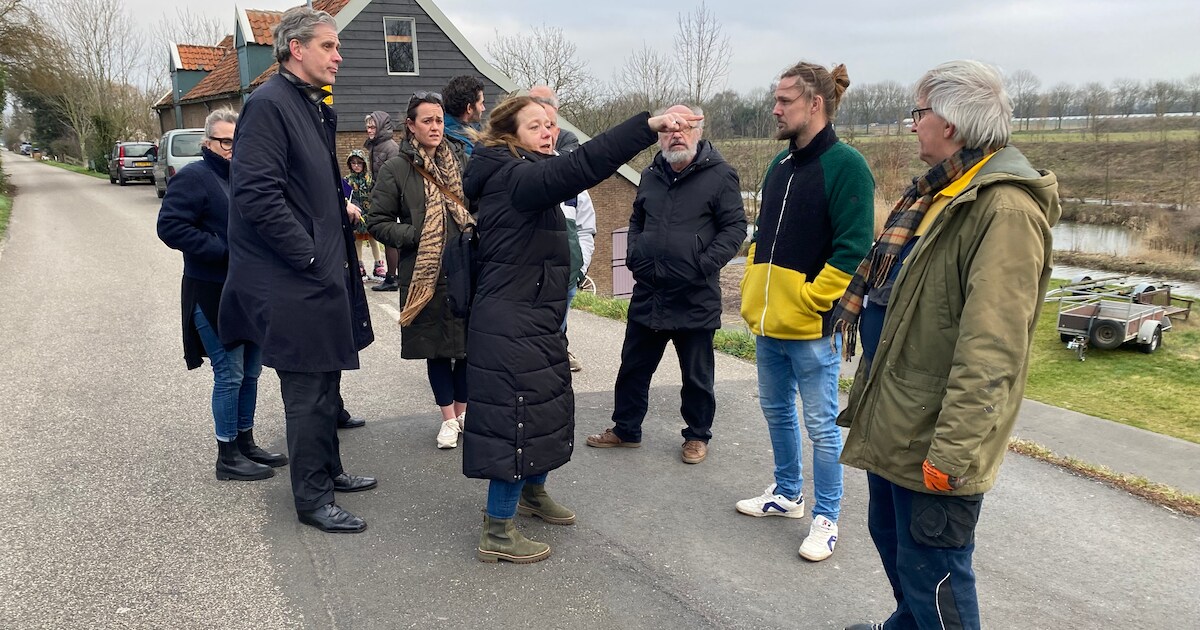 Bewoners Wieldrechtse Zeedijk blijven fel tegen komst azc: ‘Oekraïeners ...