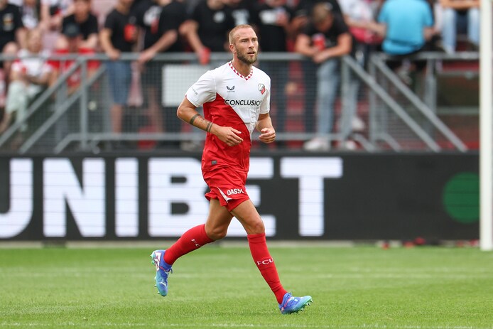 Verwachtingspatroon schrikt Mike van der Hoorn niet af bij FC Utrecht ...