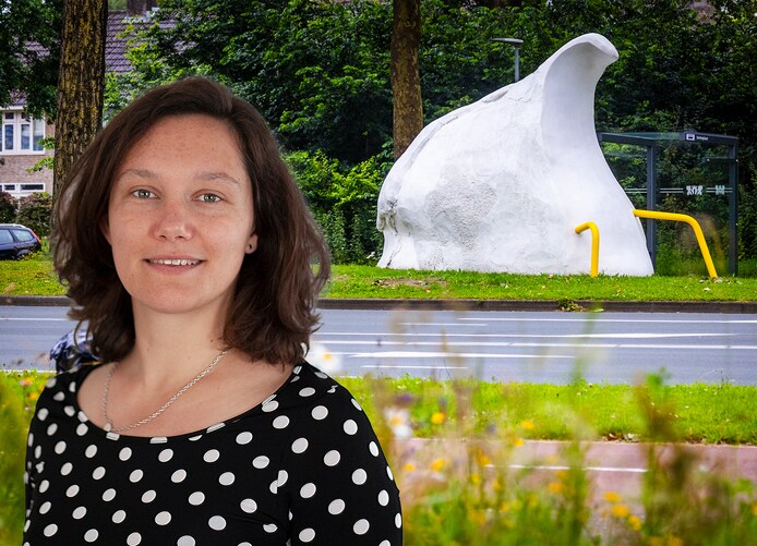 Kunstenaar Dieke Venema reageert op kritiek enorme eendenkont: ‘Schrok ...