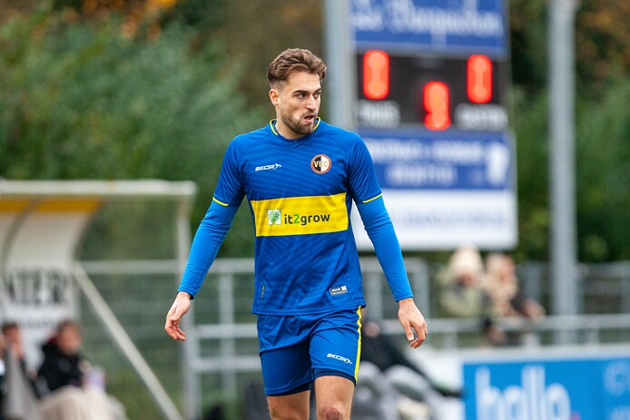 VUC-aanvaller Andani Ollie is na gouden tip van trainer in de vorm van ...