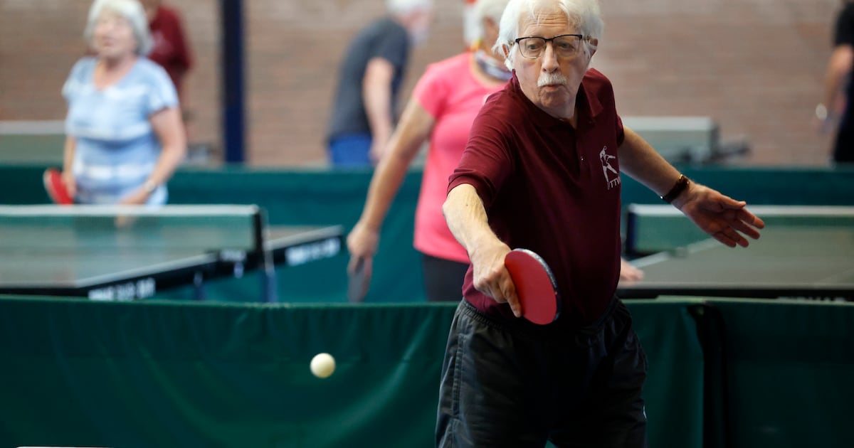 Hij is even oud als de Tafeltennis Bond, maar Albert (90) staat nog ...