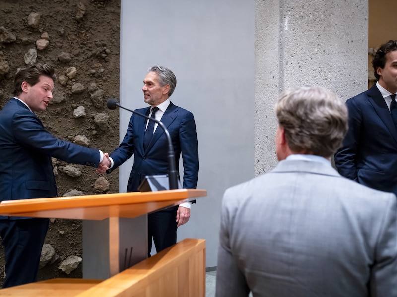 Non-binair Kamerlid Ines Kostic moest muren zelf breken: ‘Zullen we er ...