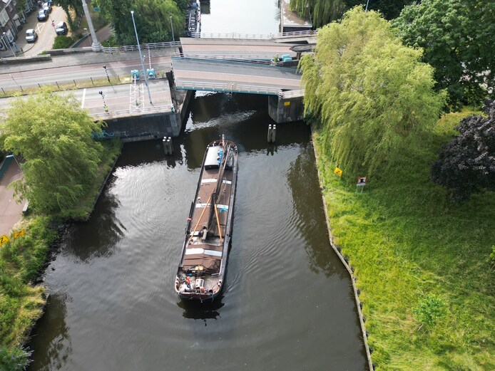 Spinozabrug uur open vanwege historisch schip dat moet passeren ...