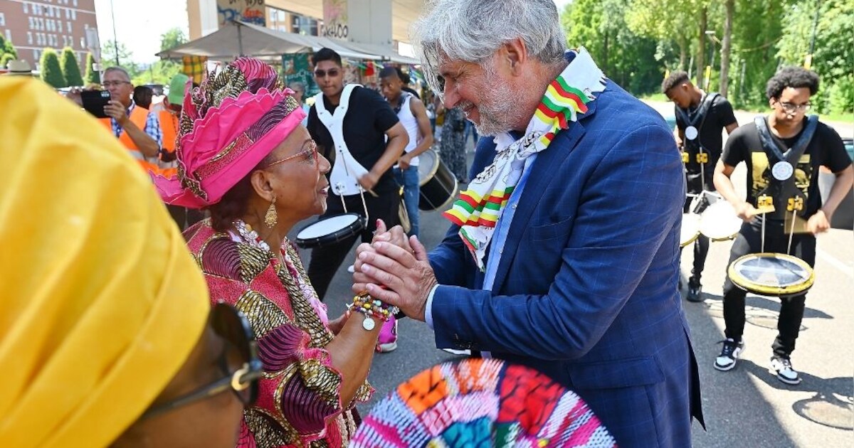 Capelse burgemeester terug op het Haagse nest: ‘Mijn vertrek komt ...