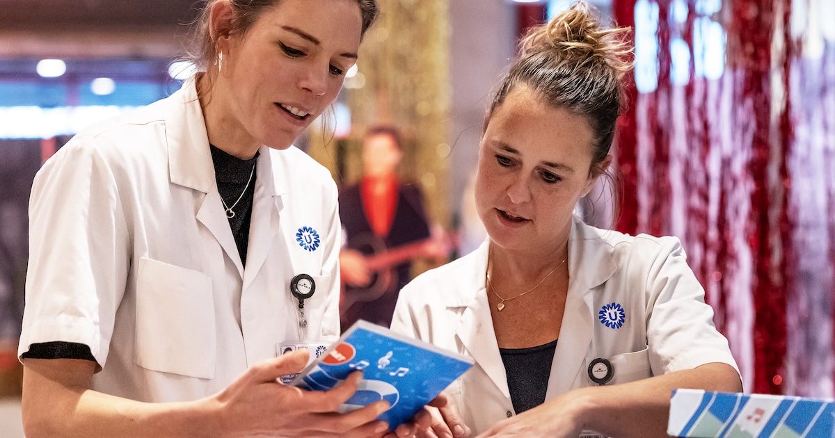 Na pannenkoekensoap reikt UMC Utrecht weer kerstpakket uit, wat krijgen ...