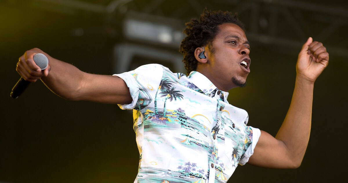 Rapper Typhoon staande gehouden om huidskleur | Binnenland | AD.nl