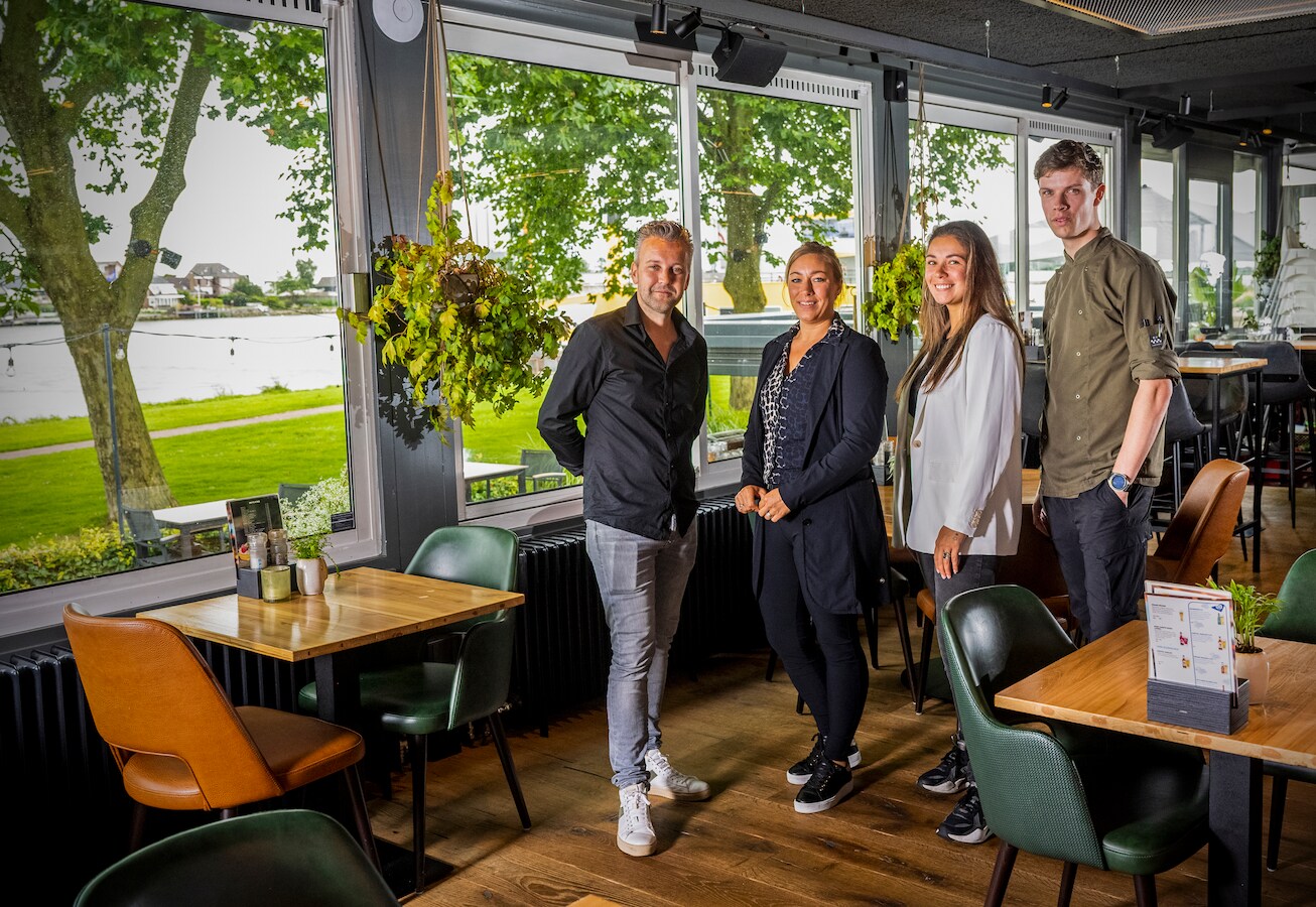 Dit restaurant aan de Lek heeft een gerecht dat je zelden op de menukaart ziet: ‘Wat is het ...