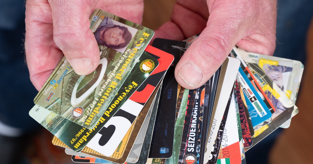 Niet alle voetbalsupporters blij met verdwijnen fysieke seizoenkaart ...