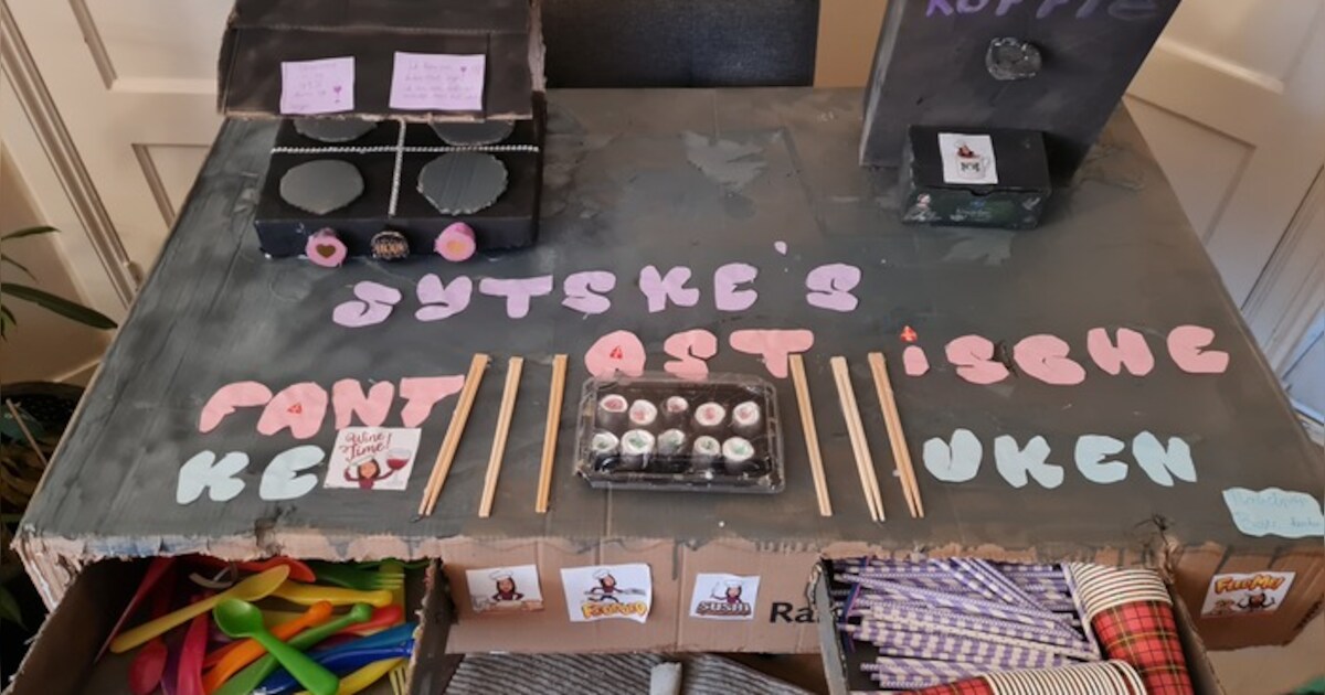 Dochters van Sytske knutselden hele keuken tot in detail na: ‘Aan deze ...