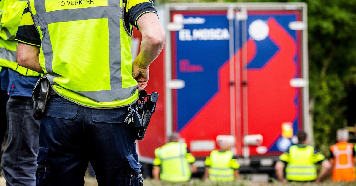 Vrijgelaten Spaanse chauffeur Juan S. (45) van truckdrama 'mag niet ...