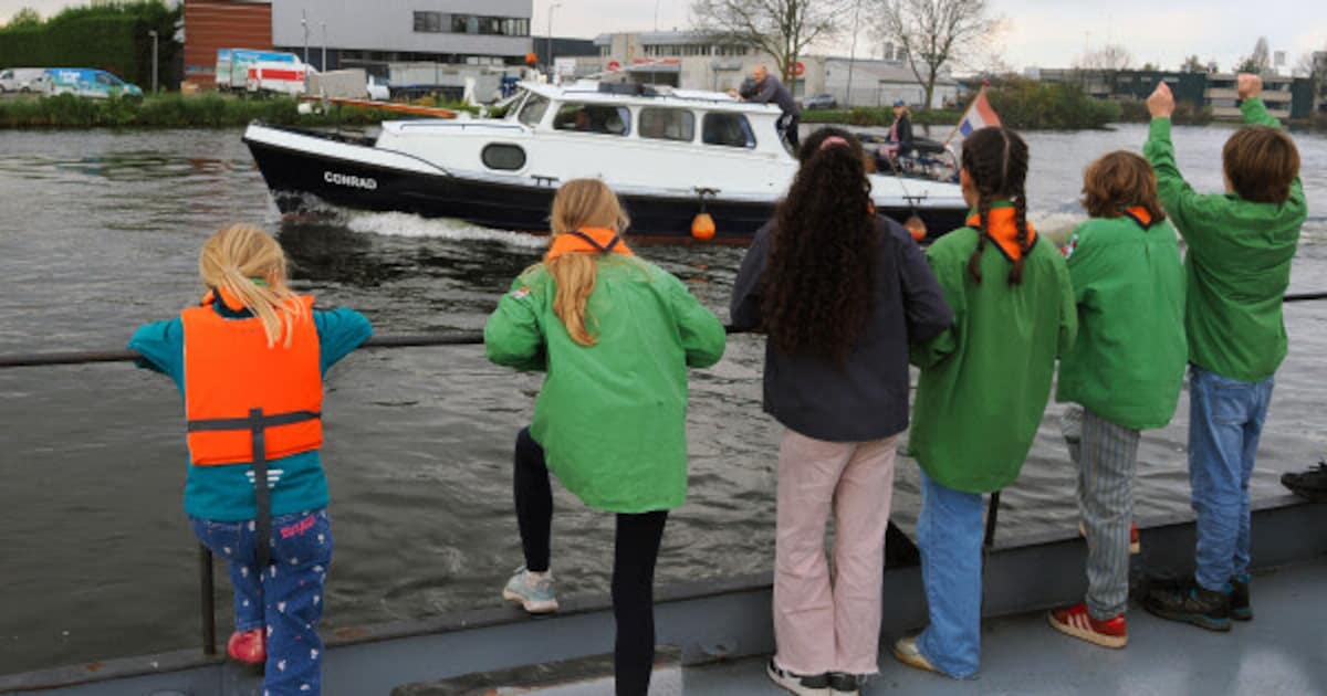 Rotterdamse waterscouts krijgen boot uit erfenis: ‘Perfect als ...