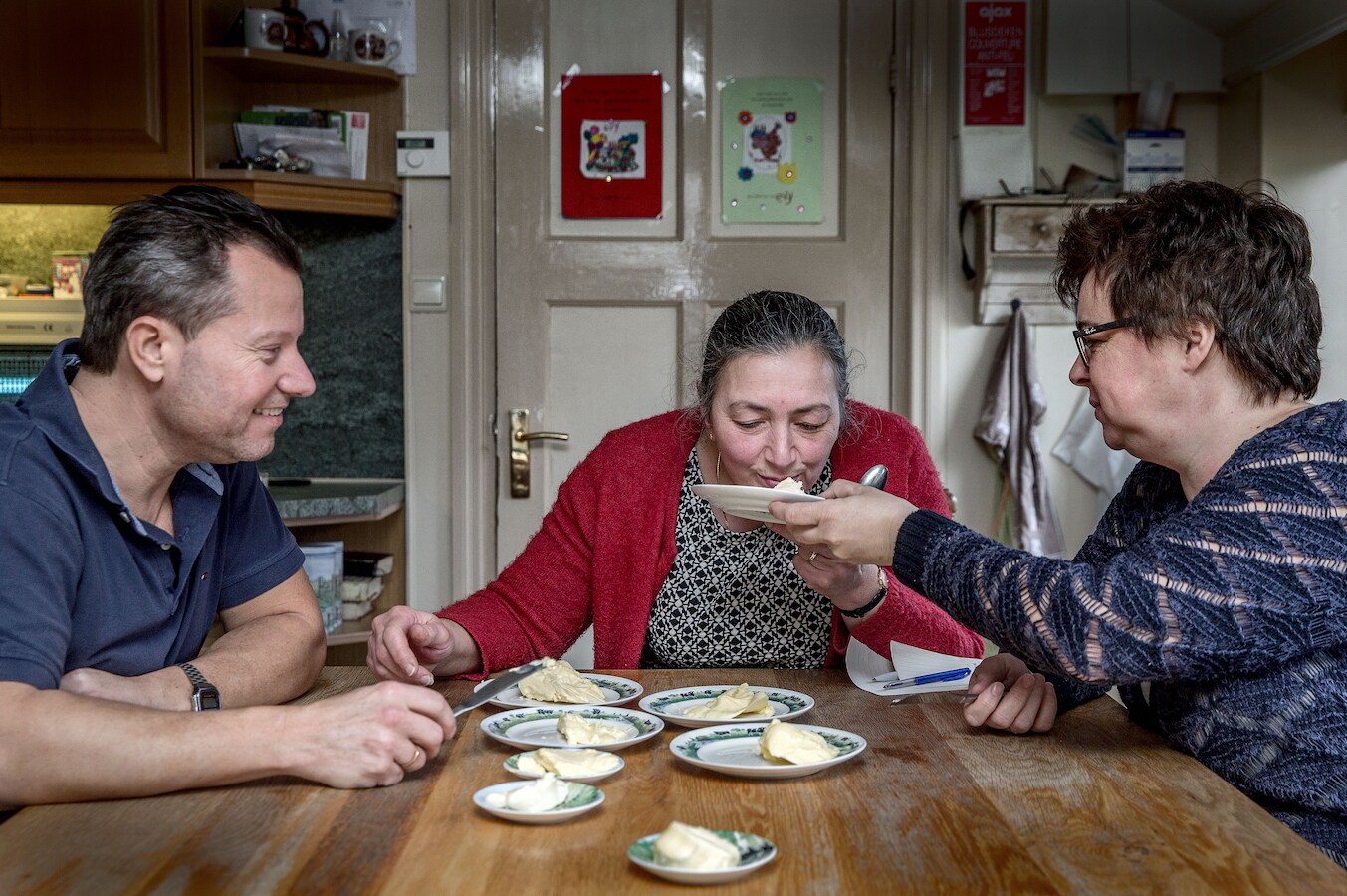 Deze boter smeert het lekkerst op je paasbrood | Foto | AD.nl