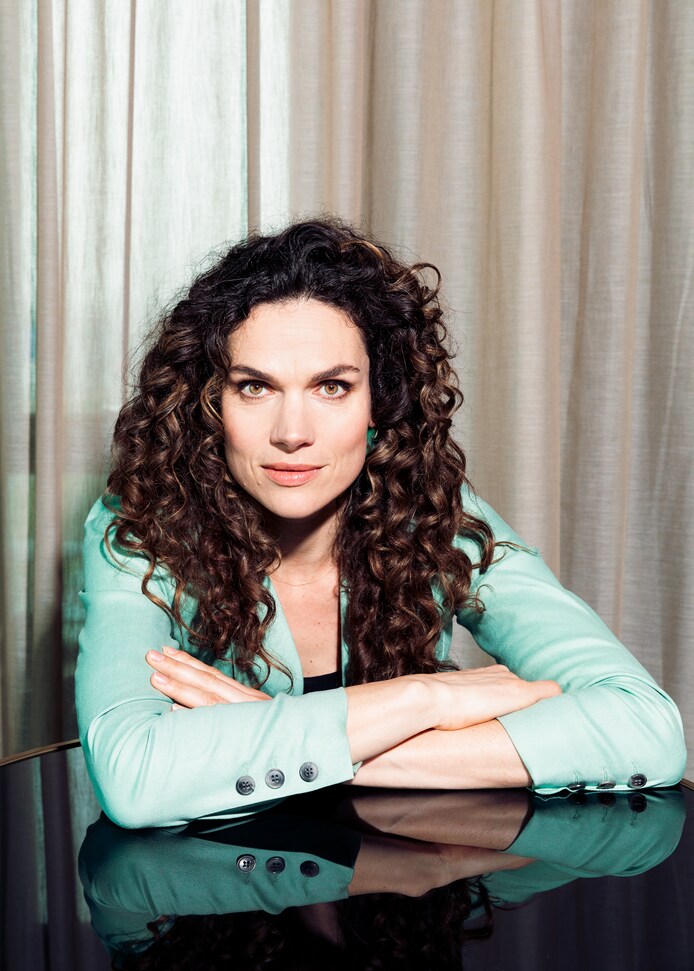 Zomer leestips van Anna Drijver: ‘Al lees je maar één pagina per dag ...