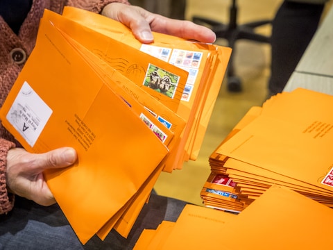 Oppositie voert de druk op: weer een plan om Palestijnse kinderen in ...