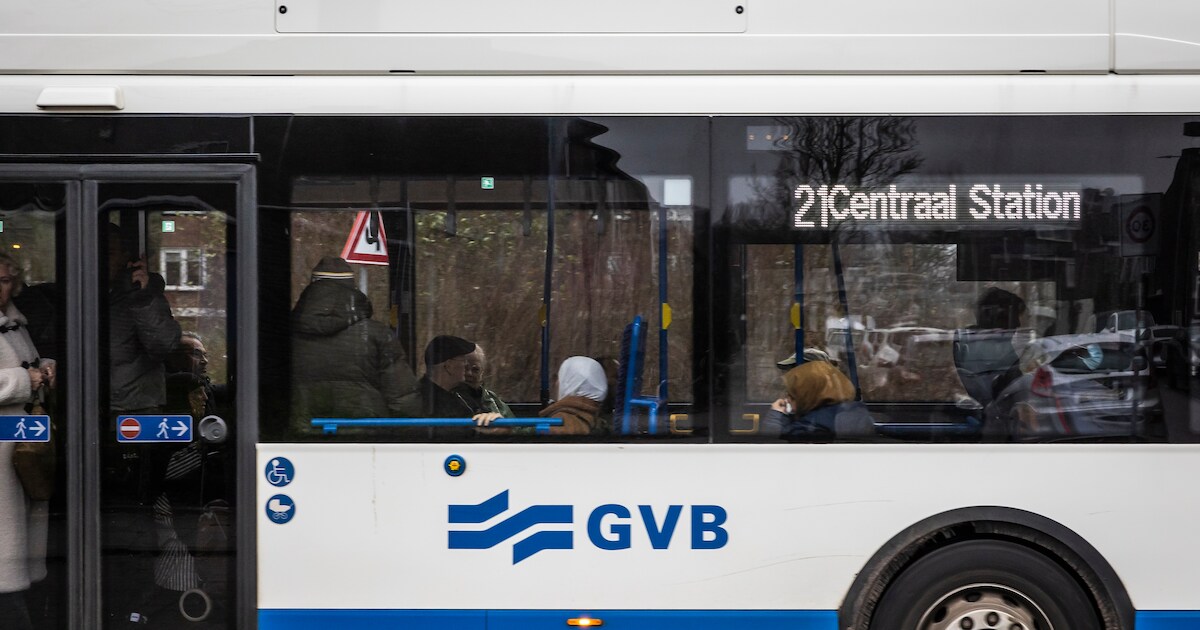 GVB verlengt proef met Engelssprekende buschauffeurs | Amsterdam | AD.nl