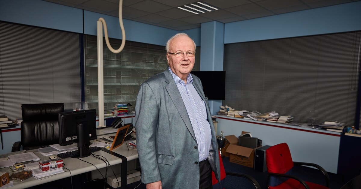 Waarom neemt ex-DSW’er Chris Oomen (72) persbureau ANP over? ‘Door mijn ...