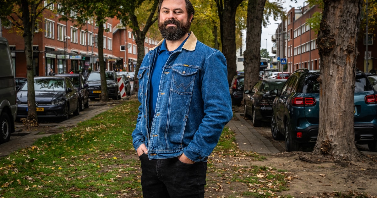 Raadslid dat werd veroordeeld voor fraude keert terug in politiek ...